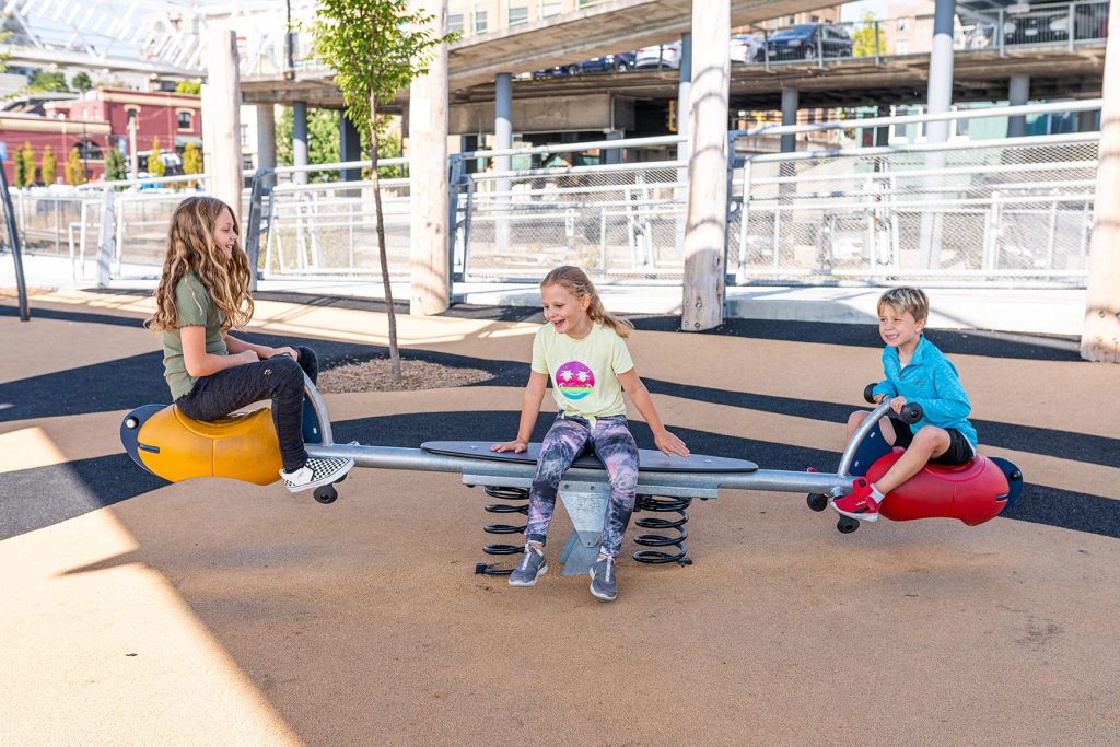 Pier Park, BC - Parkworks